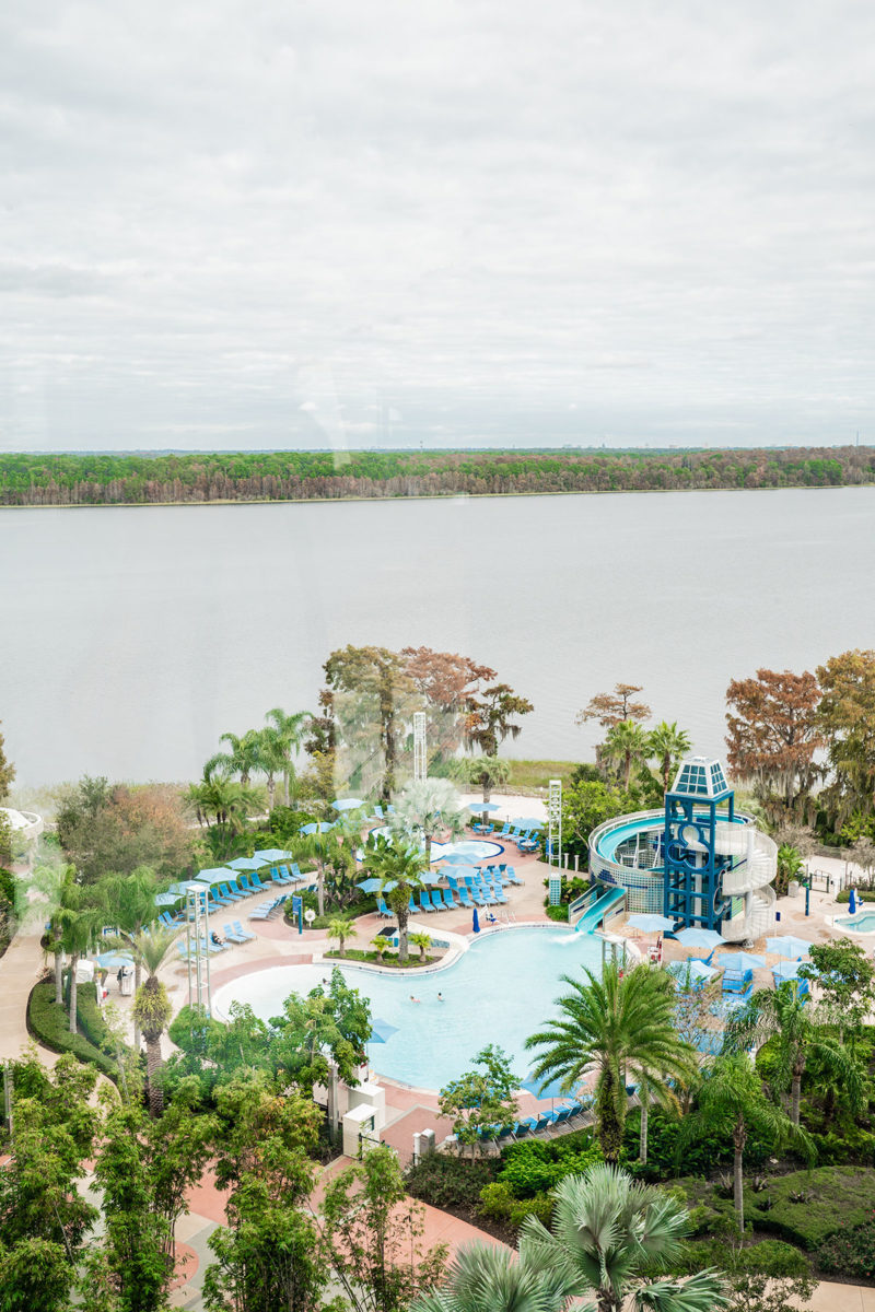 What It's Like To Stay at Disney's Contemporary Resort - Jen Elizabeth ...
